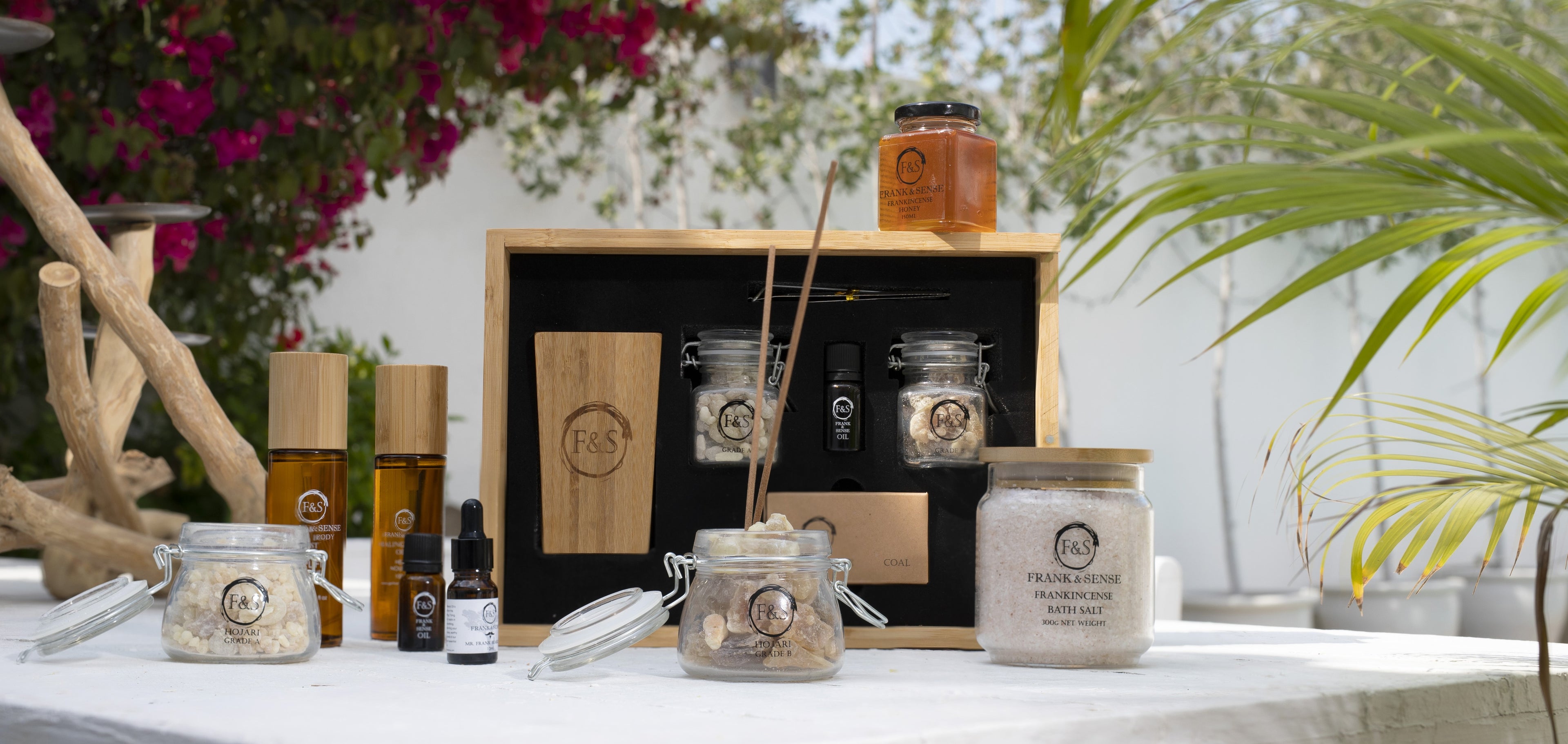 Frank & Sense | Buy Stylish Cosmetic Products in Bulk Ordering | UAE